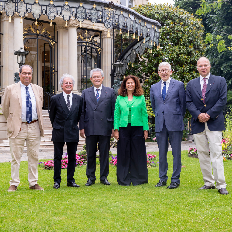 Le don historique du groupe Dassault en faveur du patrimoine de notre ...